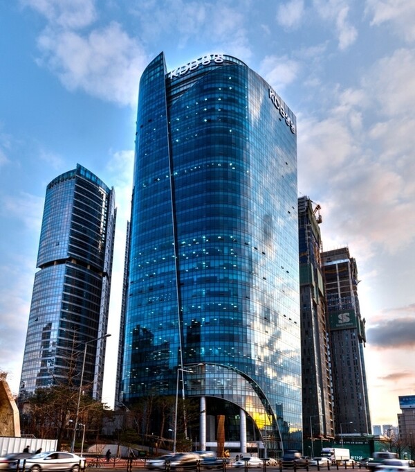 CJ올리브영, 서울역 6000억원대 ‘KDB생명타워’ 품는다