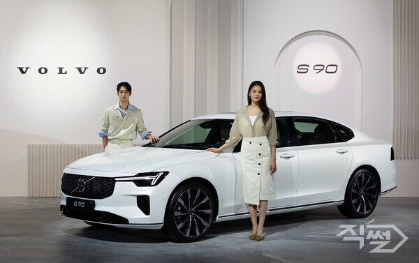볼보, ‘신형 XC90·S90’ 동시 출시···“하반기 2500대 판매 목표”